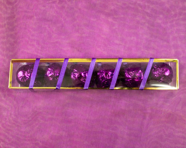 Huckleberry Gourmet Truffles | Larchwood Farms